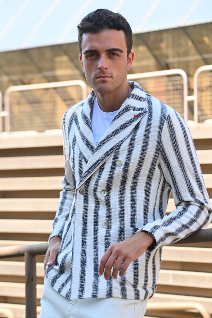 A PITTI ABBIAMO TROVATO LA COSTIERA AMALFITANA DI ELMAS PHIL - The ...